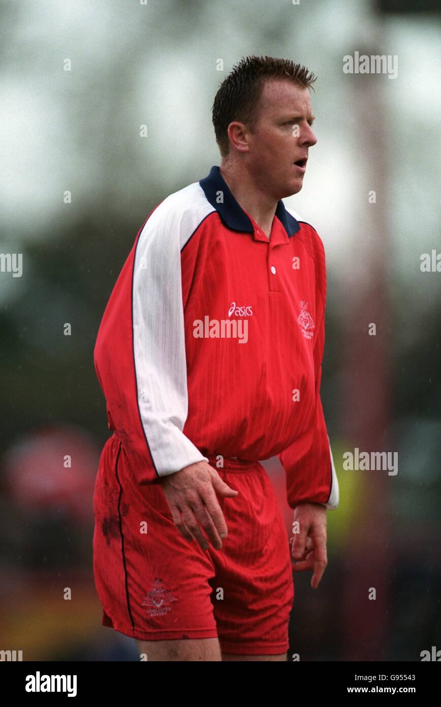 Doncaster rovers v flixton hi-res stock photography and images - Alamy