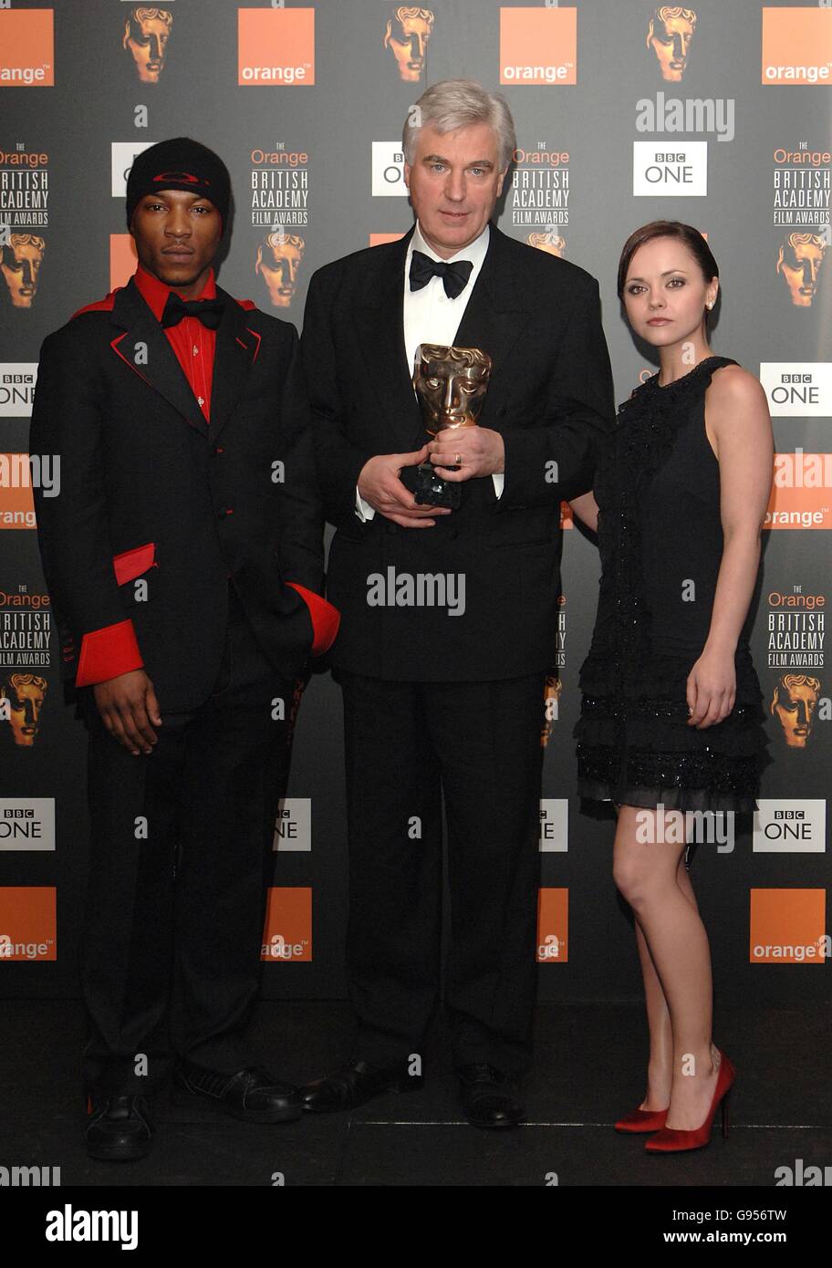 Christina Ricci (r) and Ashley Walters (l) with winner of the ...