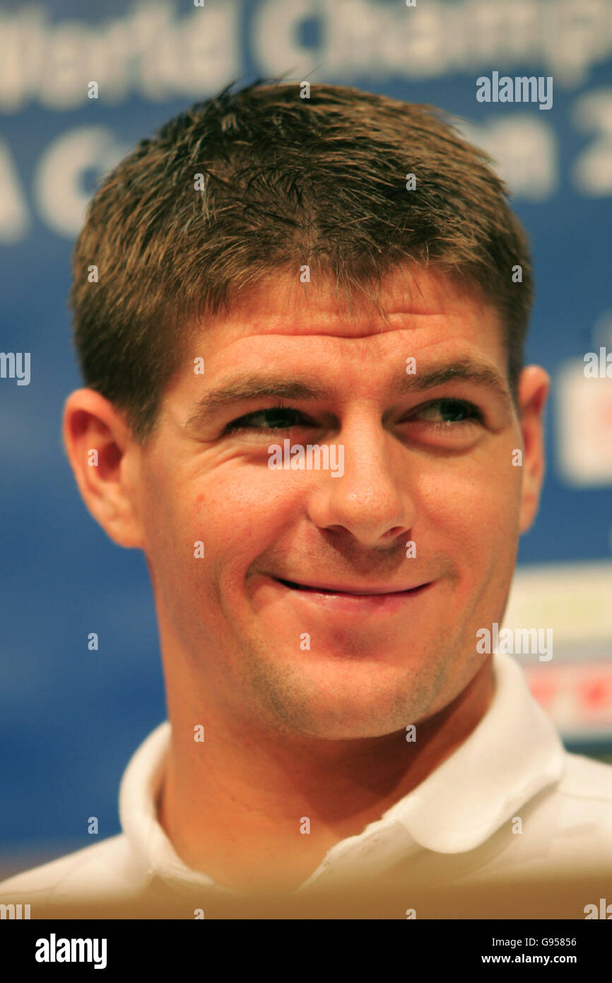 The royal hotel sydney hi-res stock photography and images - Alamy