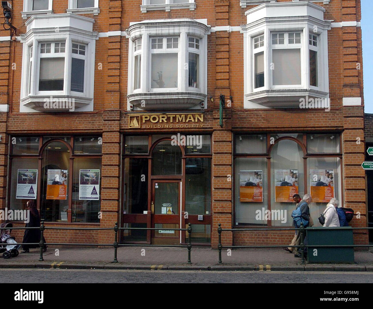 Securitas Tonbridge Armed Robbery Kent Crime High Resolution Stock ...