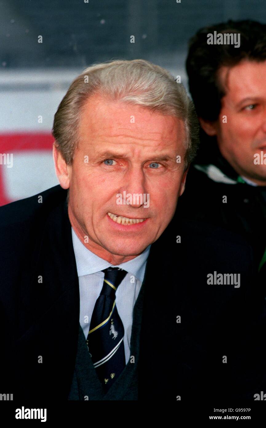 GIOVANNI TRAPATTONI, JUVENTUS manager Z4 Stock Photo - Alamy