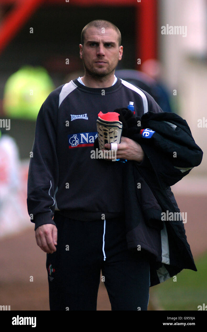 Andrew gurney hi-res stock photography and images - Alamy