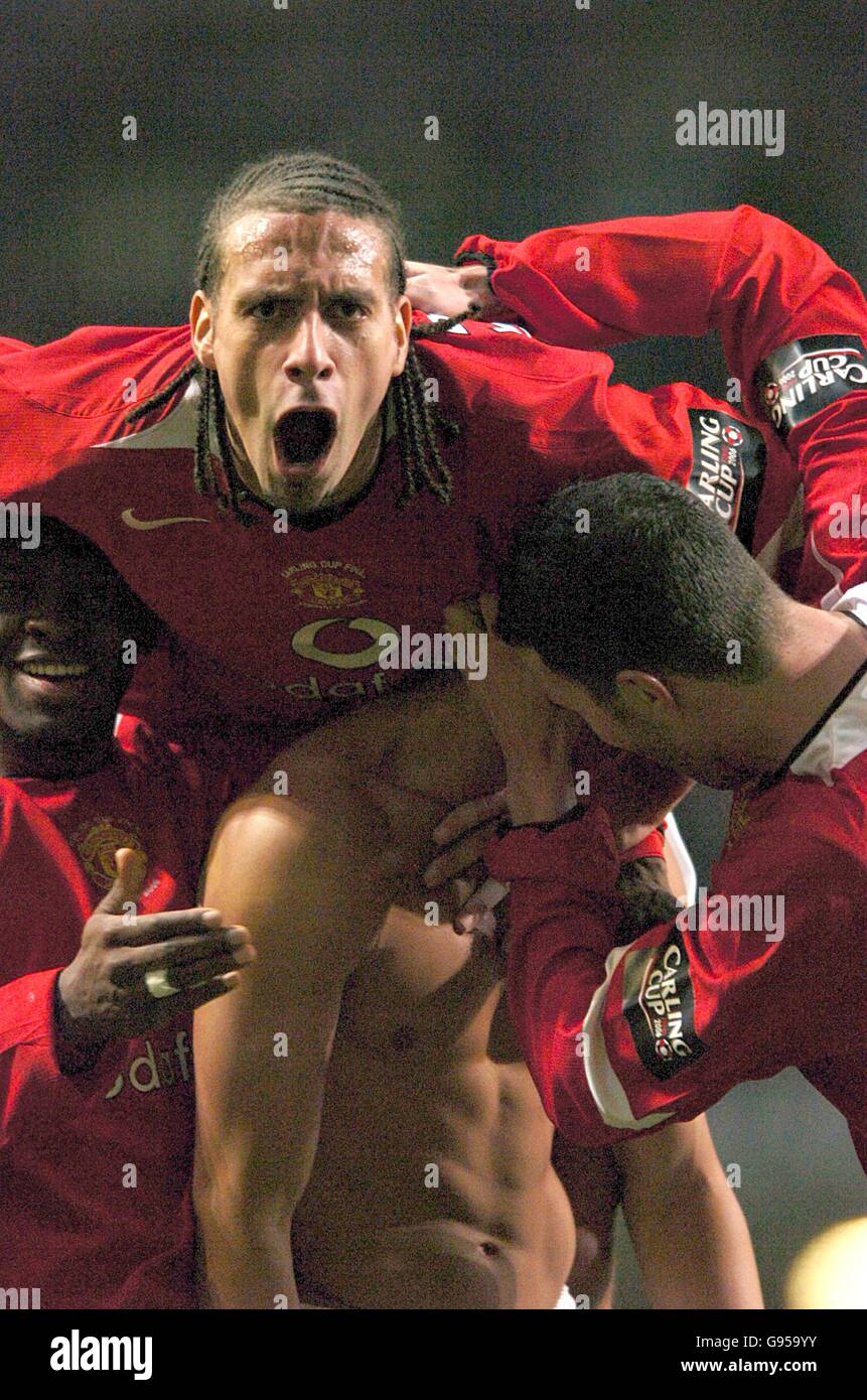 Manchester United Cristiano Ronaldo celebrates his goal with Rio ...