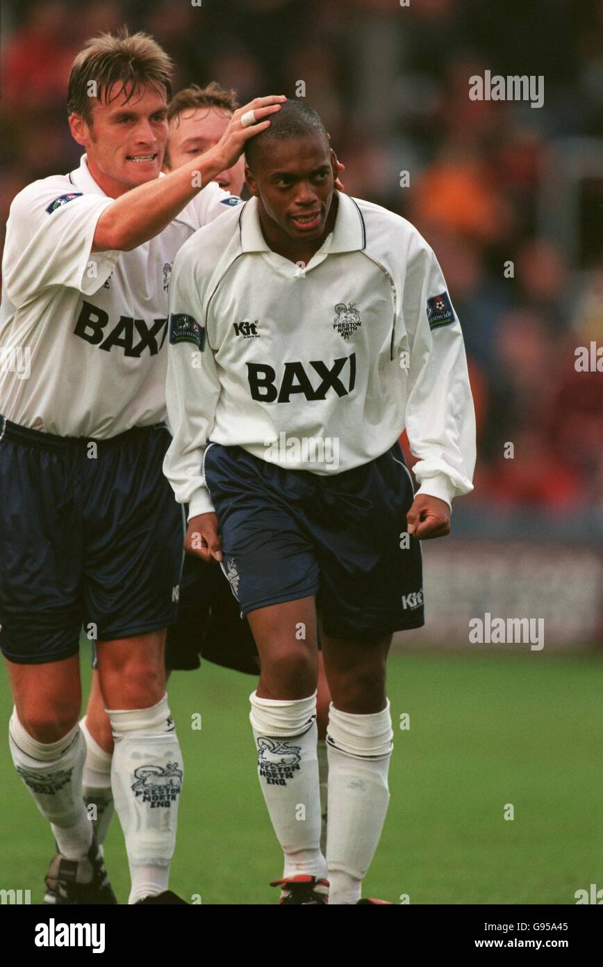 Gary parkinson hi-res stock photography and images - Alamy