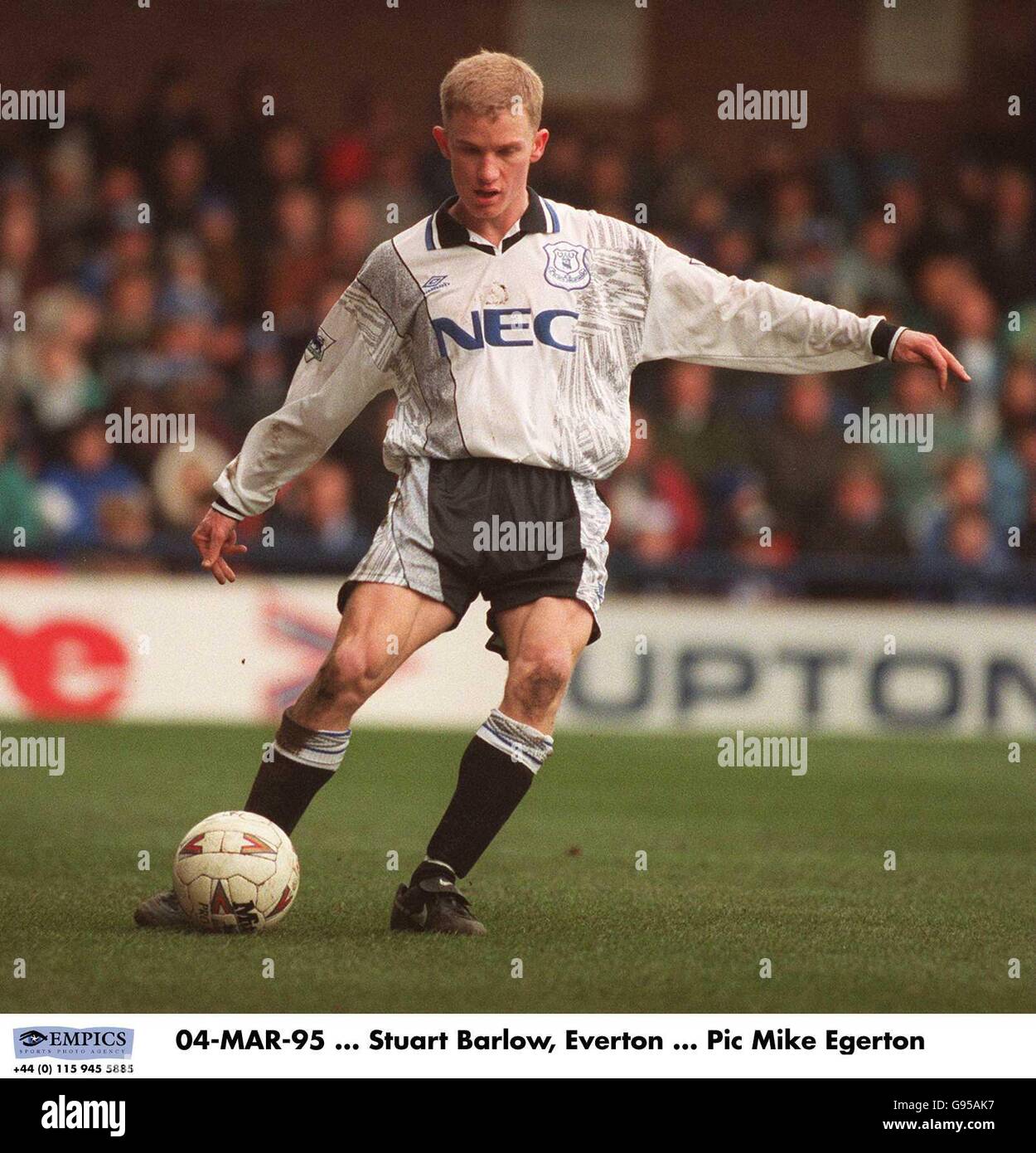 04 mar 95 stuart barlow hi-res stock photography and images - Alamy