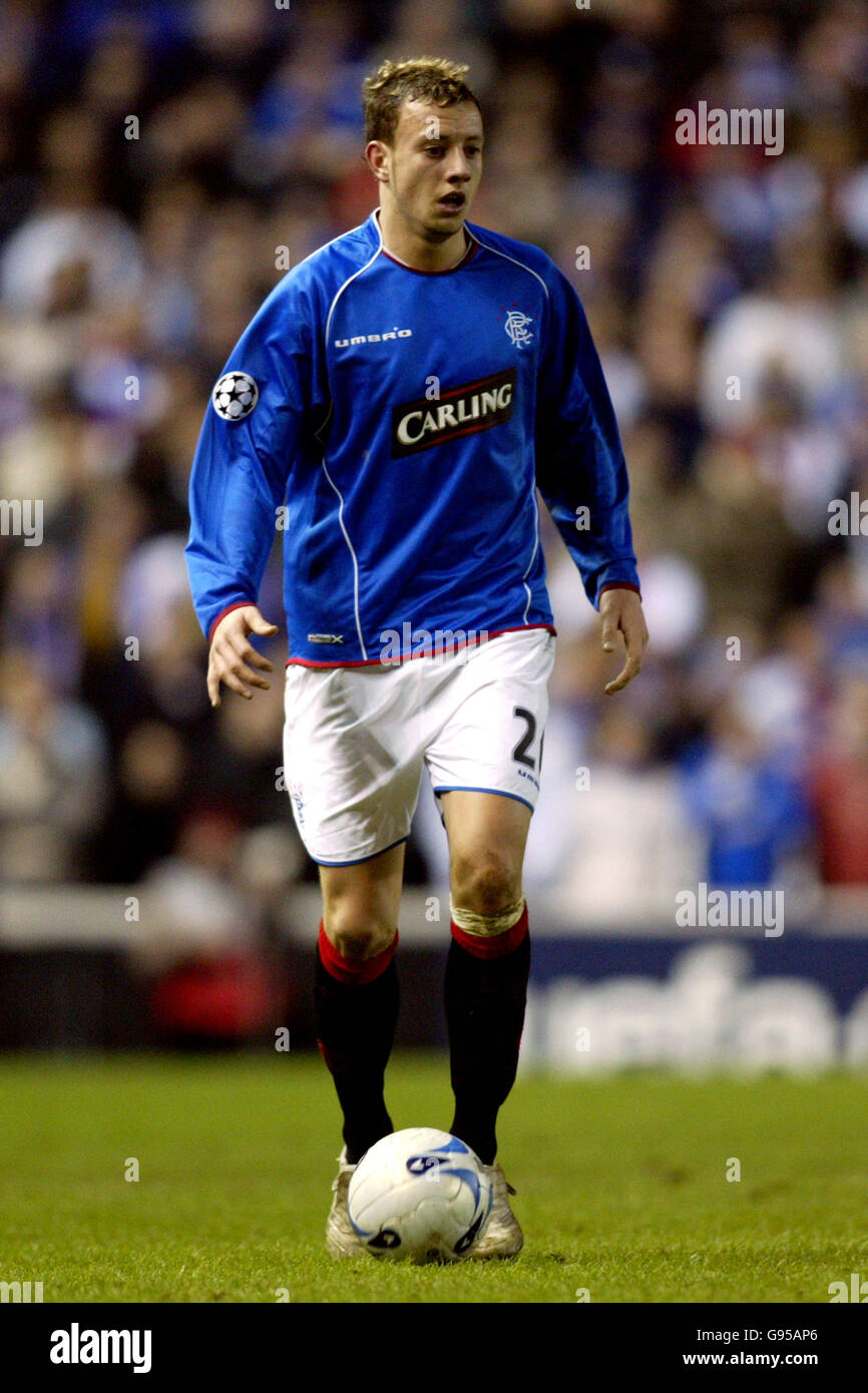 Ibrox stadium alan hutton hi-res stock photography and images - Alamy