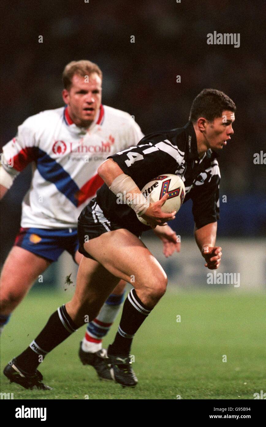 Rugby League - Second Test - Great Britain v New Zealand. Henry Paul ...