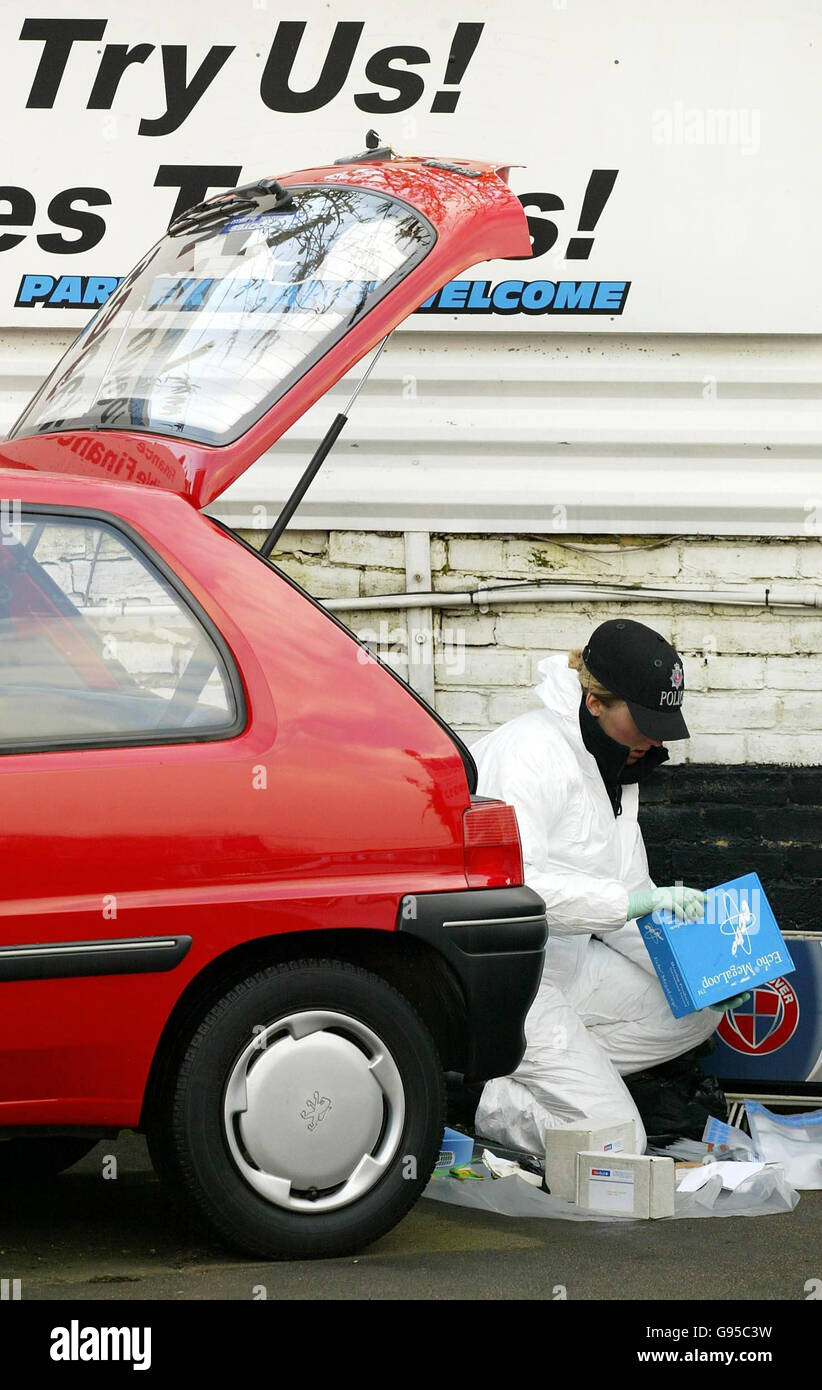 Police investigating the multi-million pound robbery at the Tonbridge ...