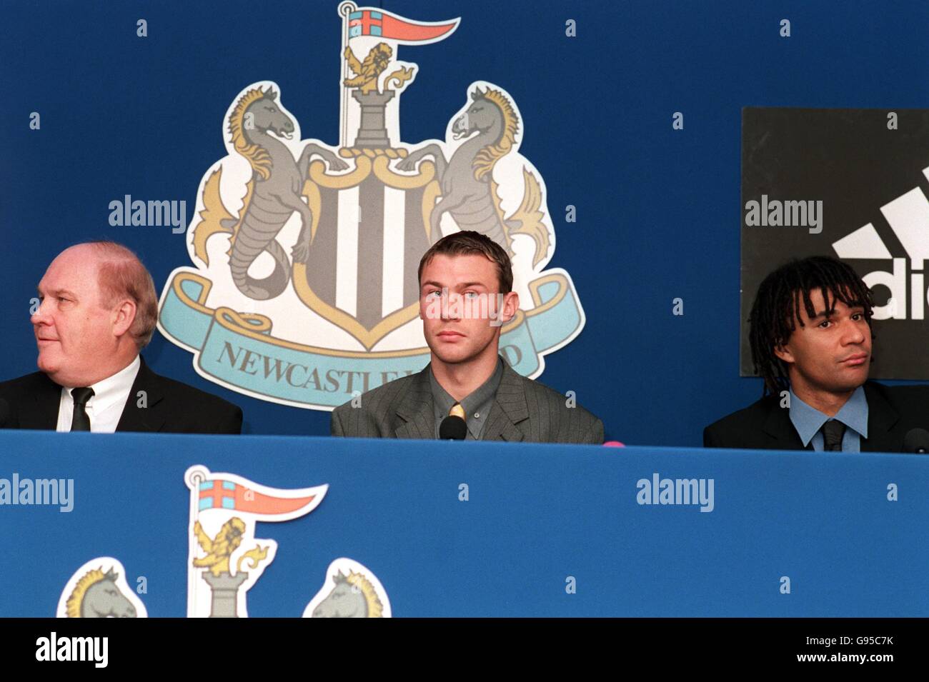 Duncan ferguson signing newcastle united hi-res stock photography and ...