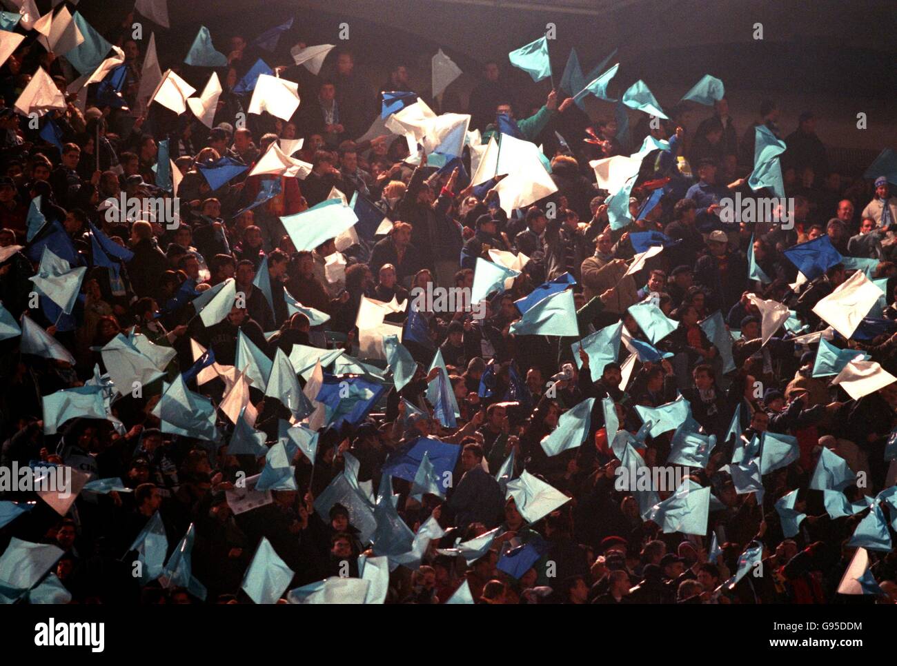 Blue v hi-res stock photography and images - Alamy