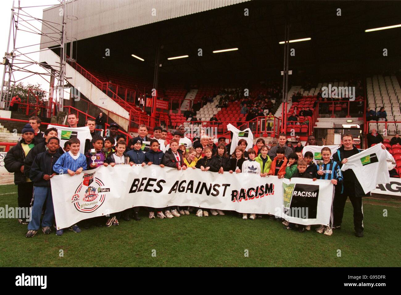 Kick racism out of football campaign hi-res stock photography and ...