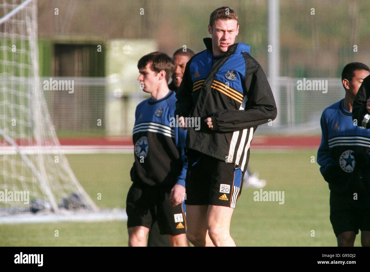 Duncan ferguson signs newcastle united hi-res stock photography and ...