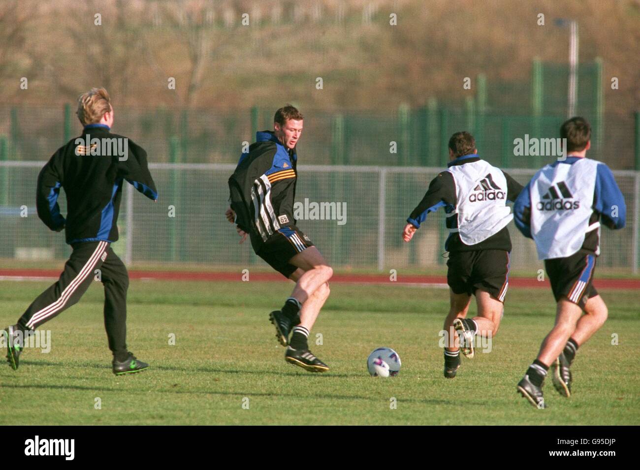 Duncan ferguson signs newcastle united hi-res stock photography and ...