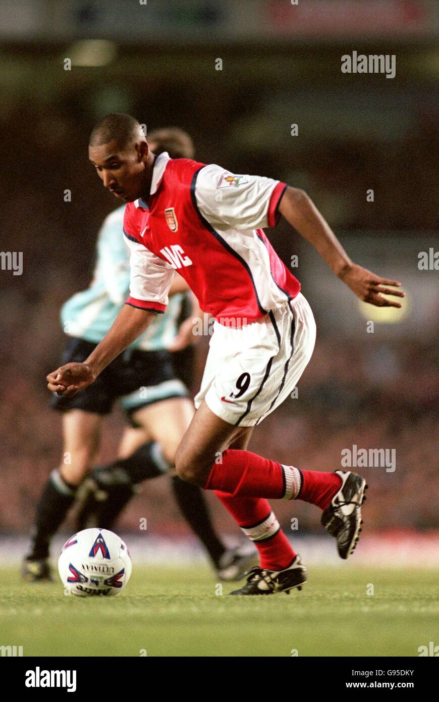 Nicolas anelka arsenal hi-res stock photography and images - Alamy