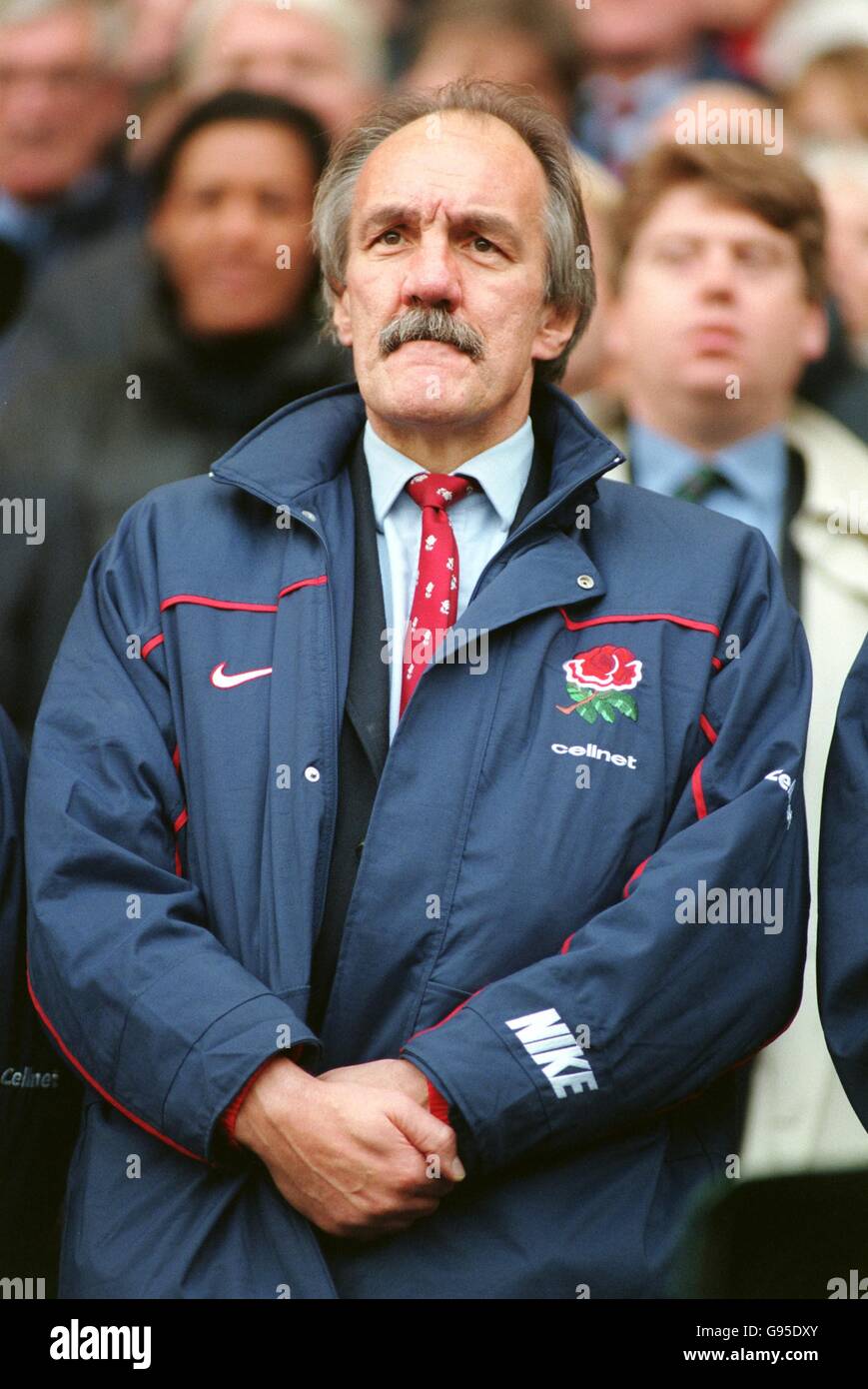 Roger uttley england hi-res stock photography and images - Alamy