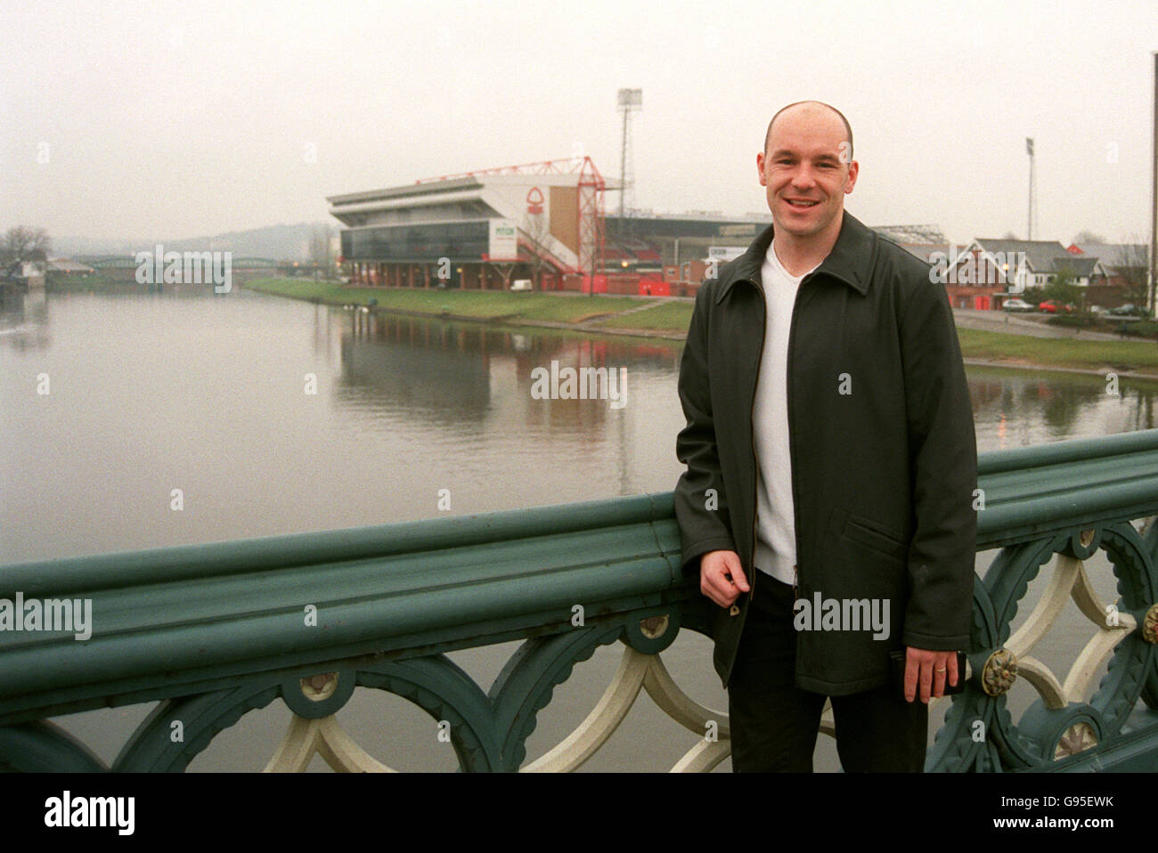 Steve stone stands on trent bridge hi-res stock photography and images ...