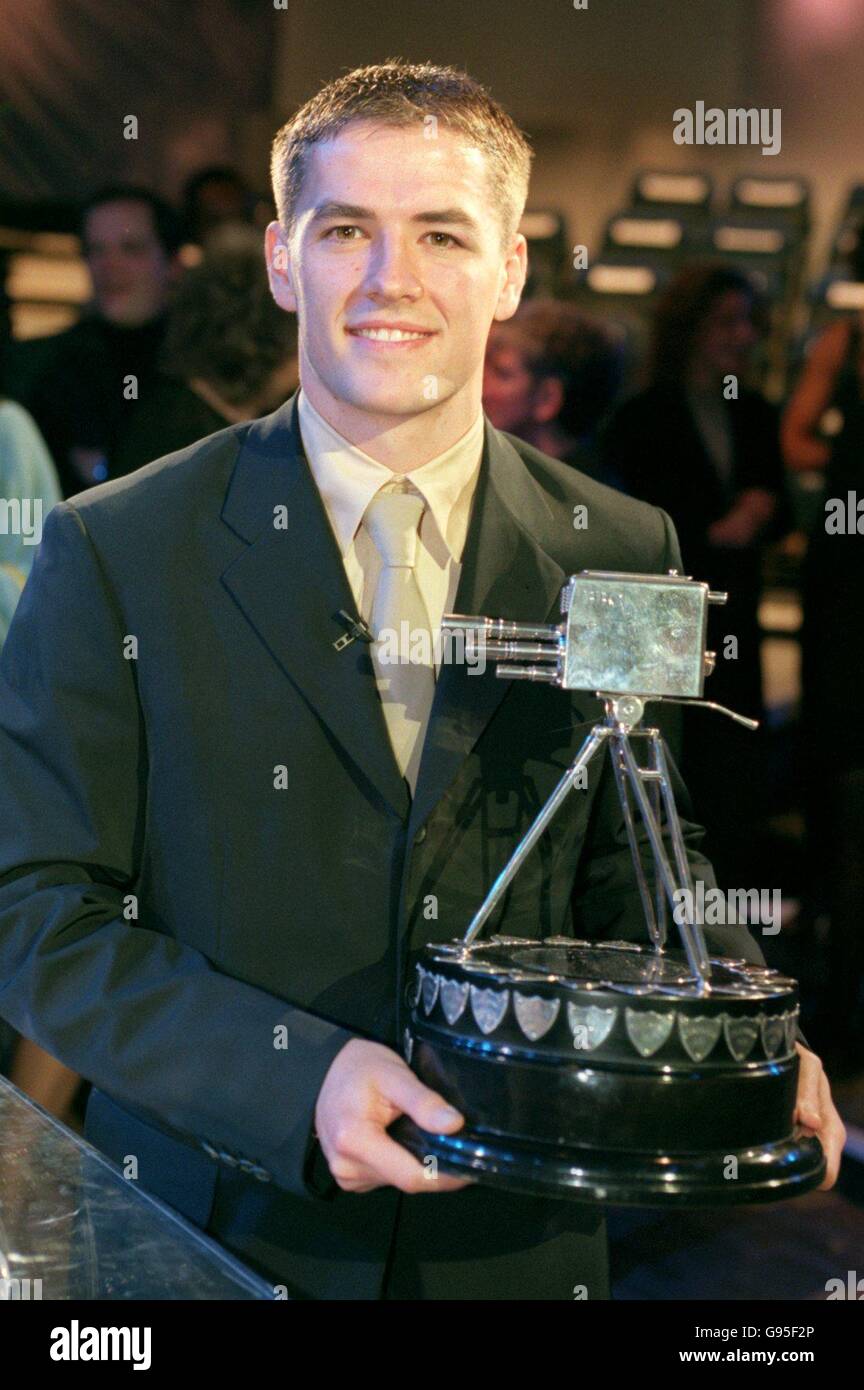Sports Personality Award. Michael Owen winner of the Sports Personality ...