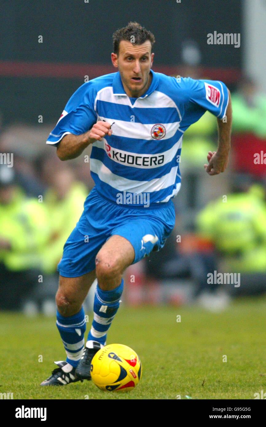 Soccer coca cola football league championship crewe alexandra reading ...