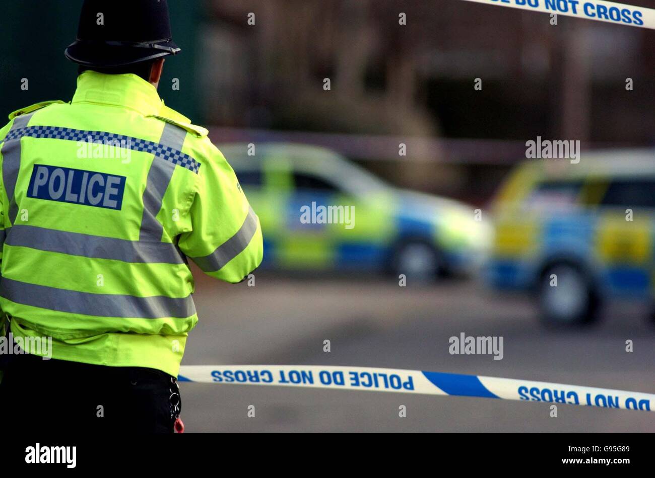 Police Officer Shot Stock Photo - Alamy