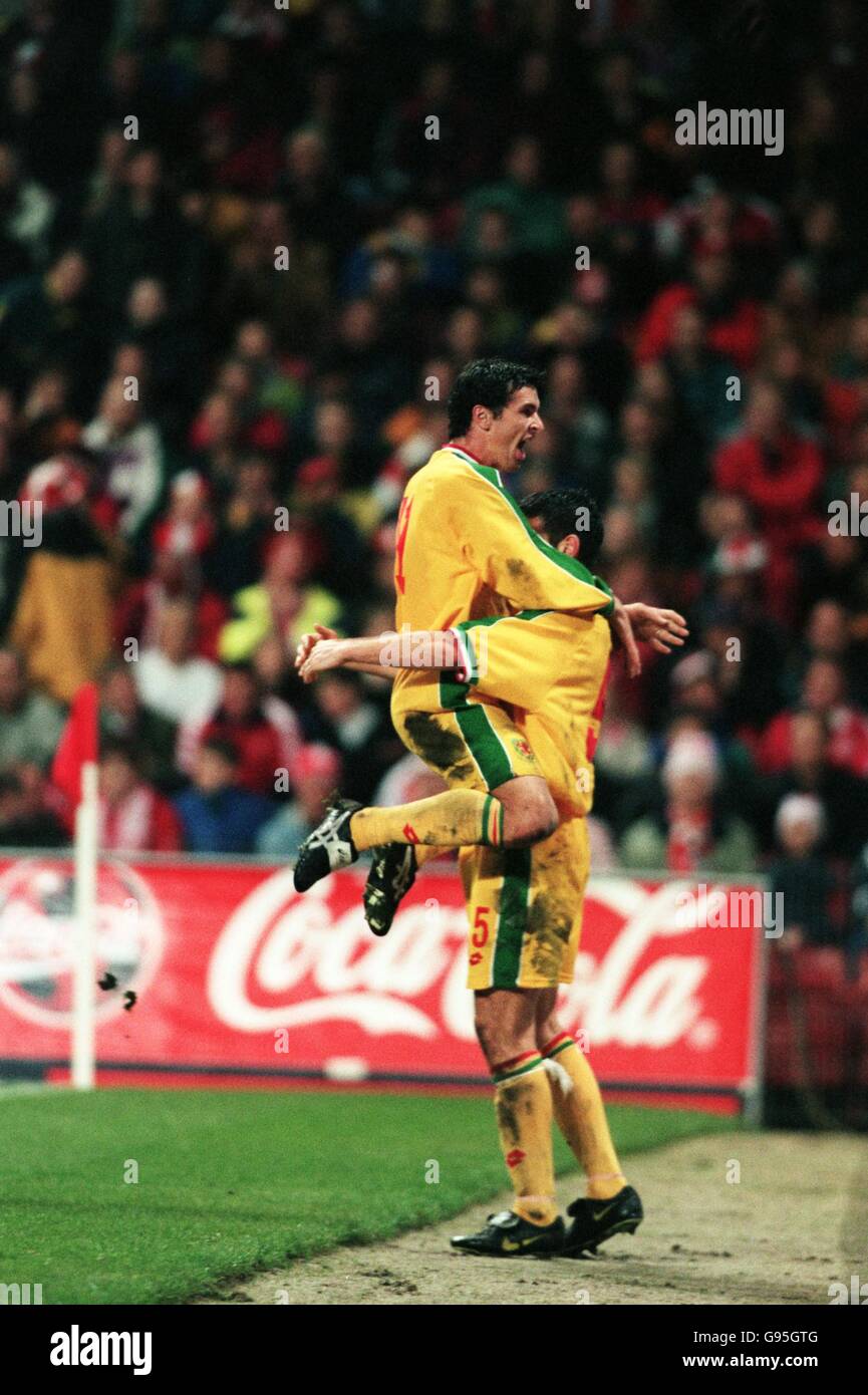 Adrian williams wales hi-res stock photography and images - Alamy