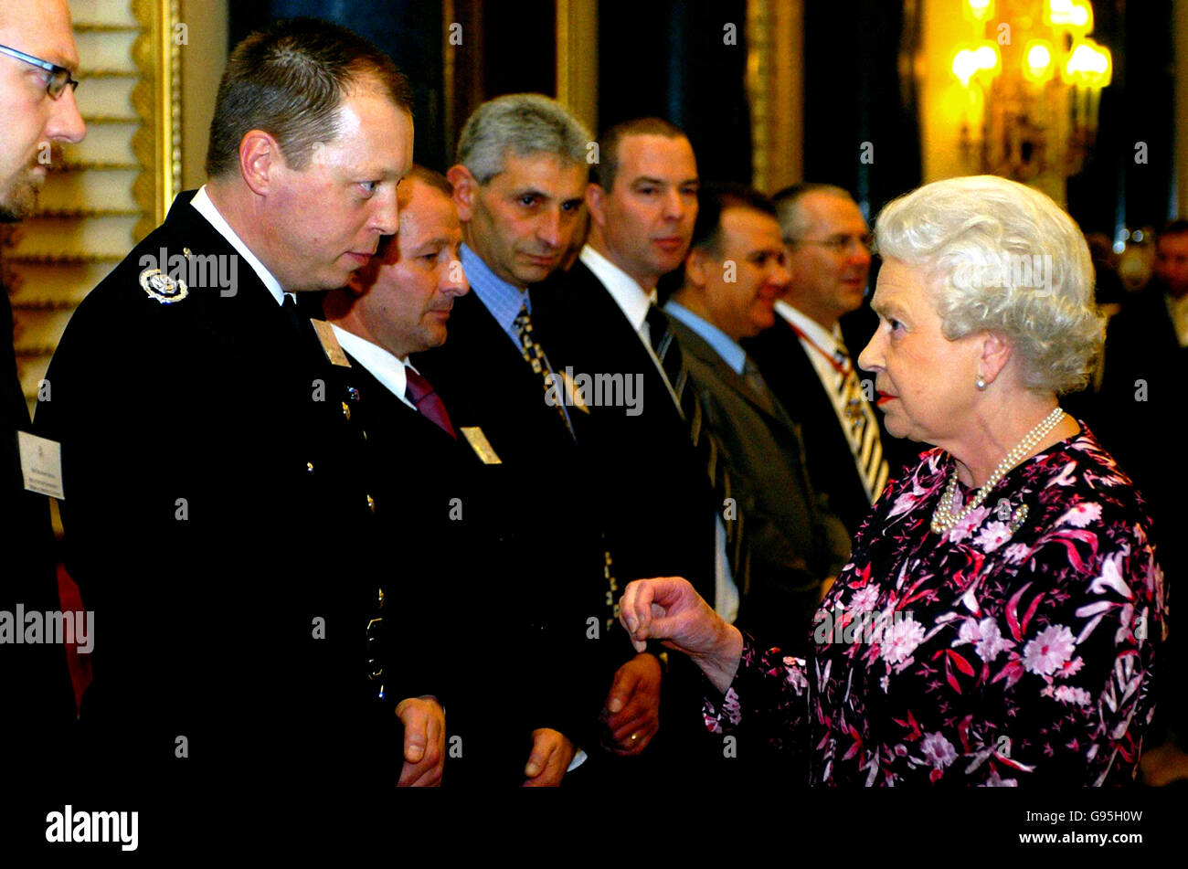 Queen emergency reception hi-res stock photography and images - Alamy