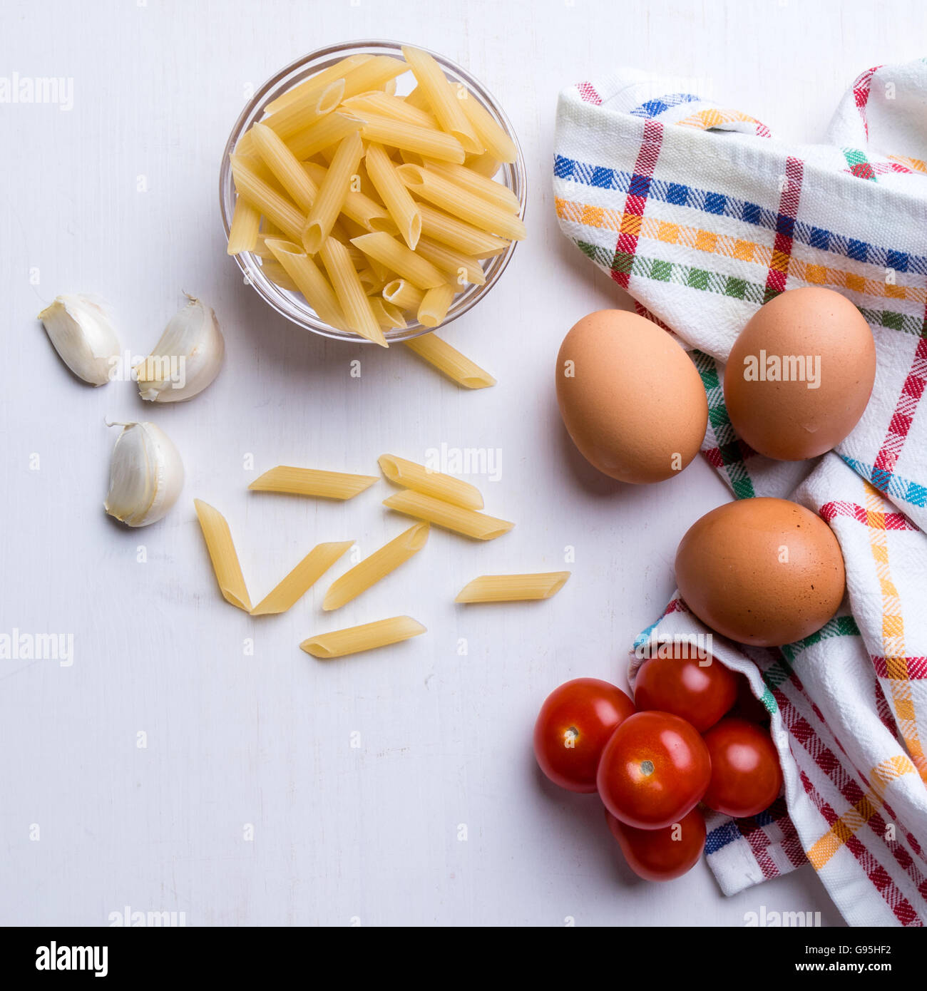 Raw uncooked penne pasta hi-res stock photography and images - Alamy
