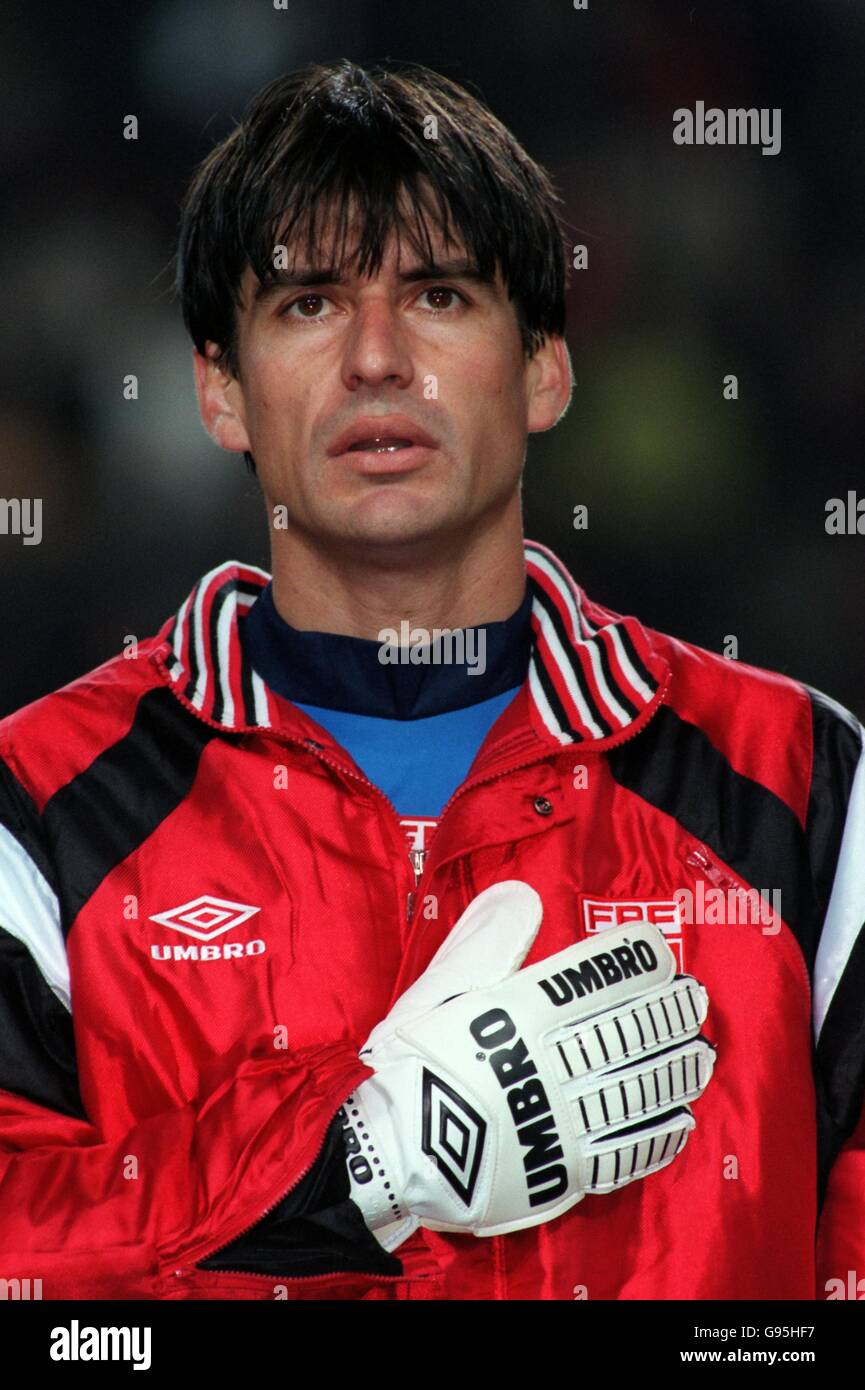 Soccer - Friendly - Holland v Peru. Oscar Ibanez, Peru goalkeeper Stock ...