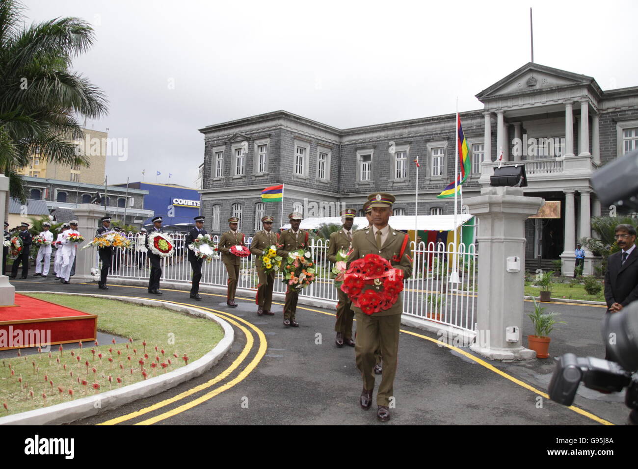 Armistice, soldiers participated in world war 2, annual ceremony, from ...