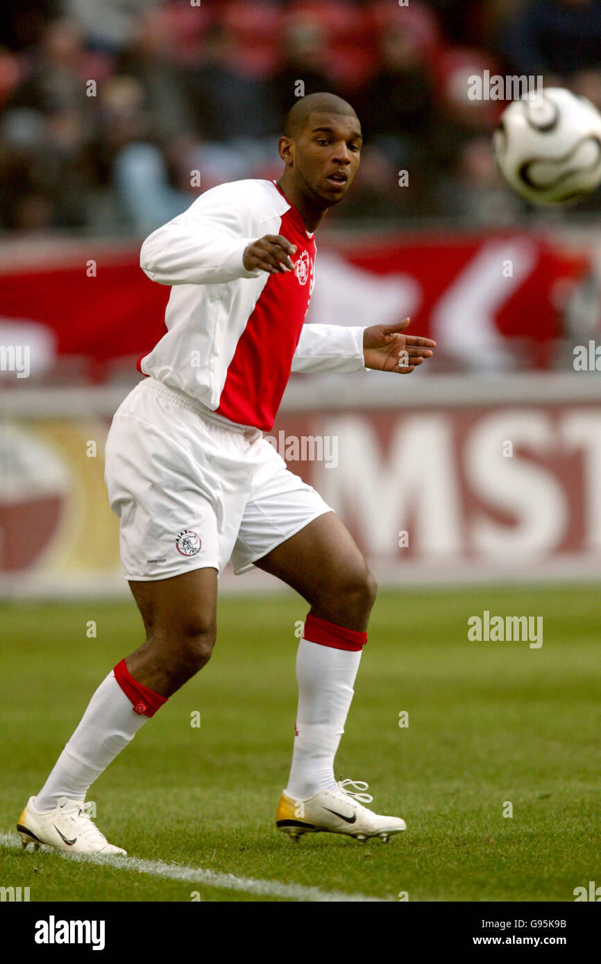 Amsterdam arena ryan babel hi-res stock photography and images - Alamy