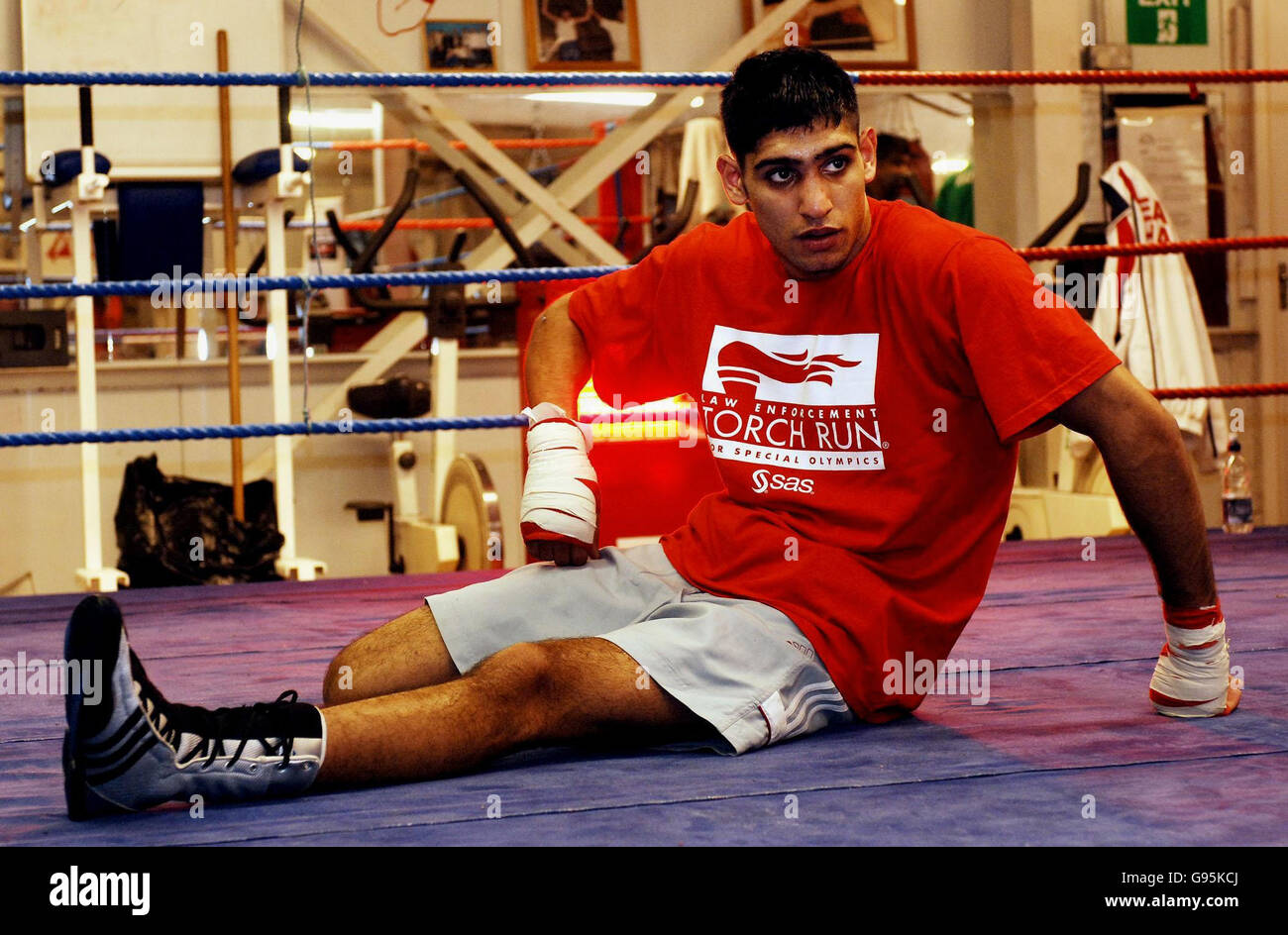 Boxing silver medalist amir khan hi-res stock photography and images ...