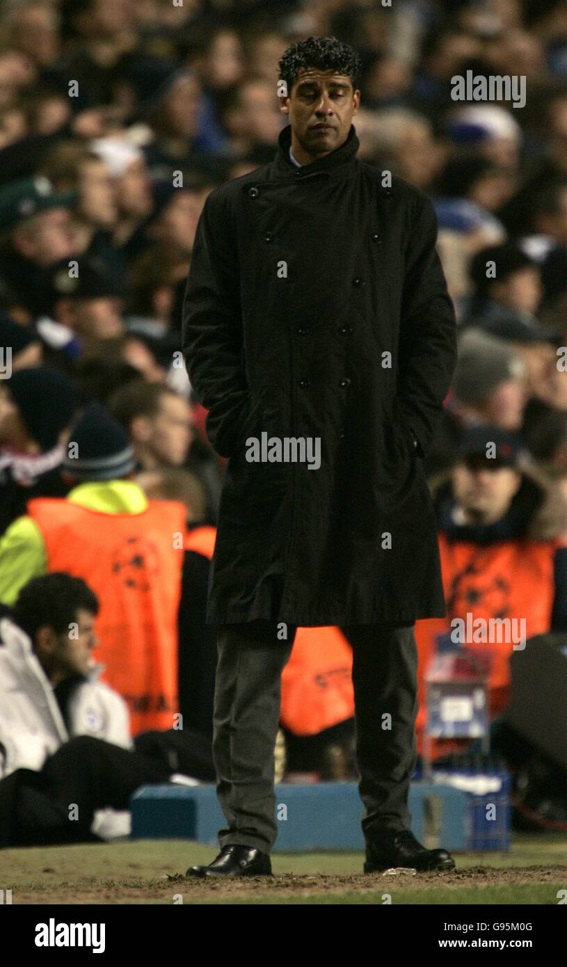 Stamford bridge frank rijkaard hi-res stock photography and images - Alamy