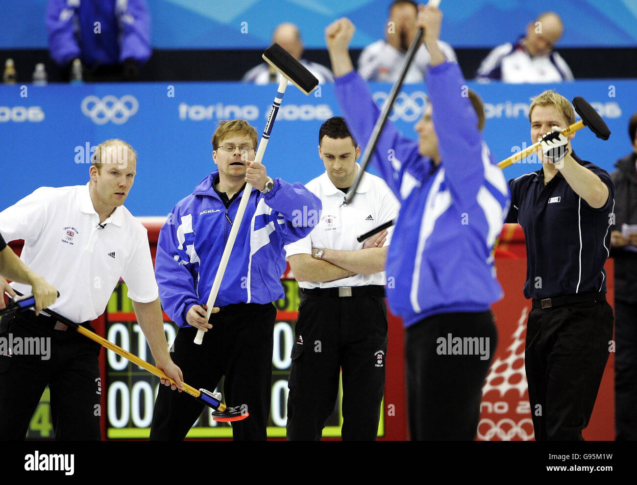 Ewan macdonald curling olympics hi-res stock photography and images - Alamy