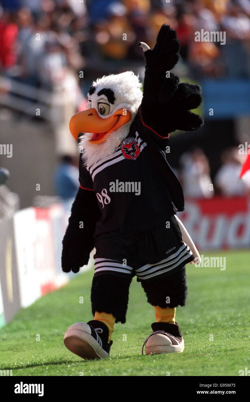 Chicago fire mascot hi-res stock photography and images - Alamy