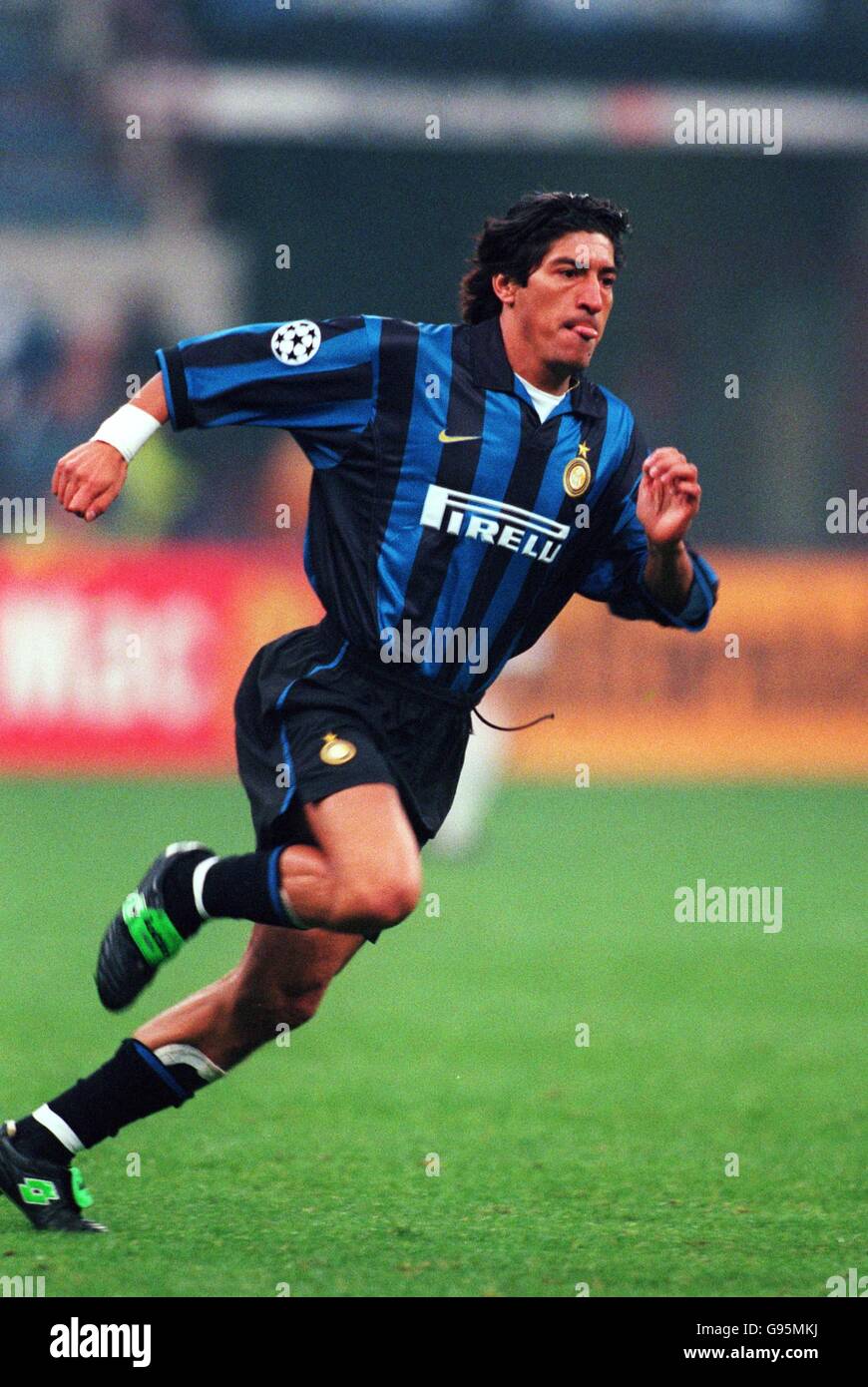 Ivan zamorano inter hi-res stock photography and images - Alamy
