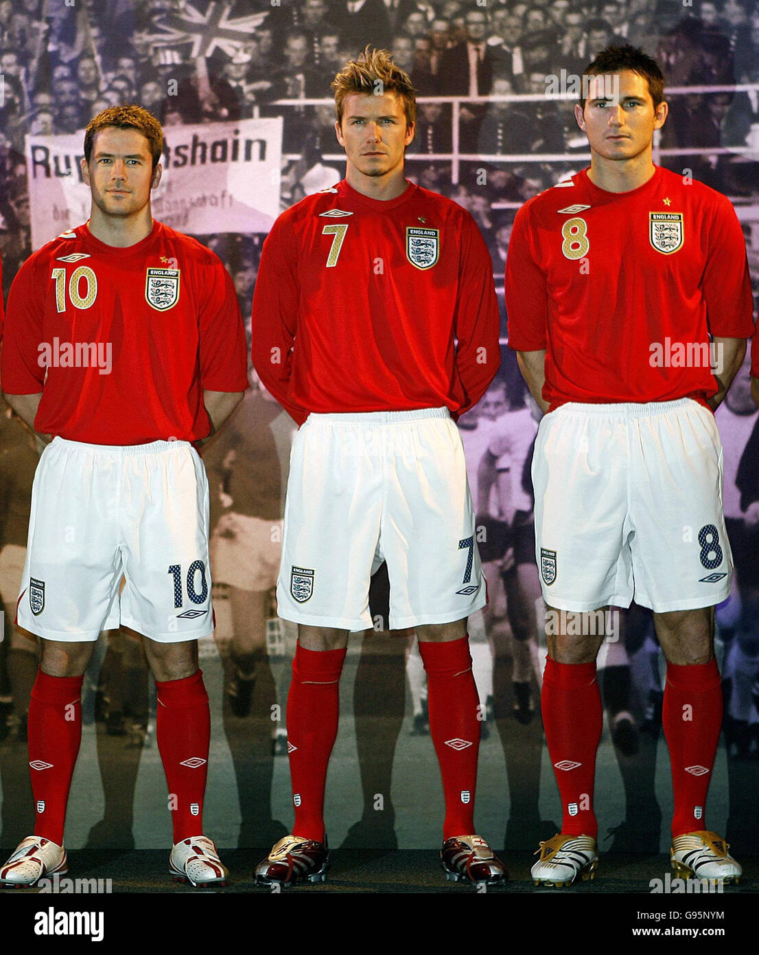 David beckham england kit hi-res stock photography and images - Alamy