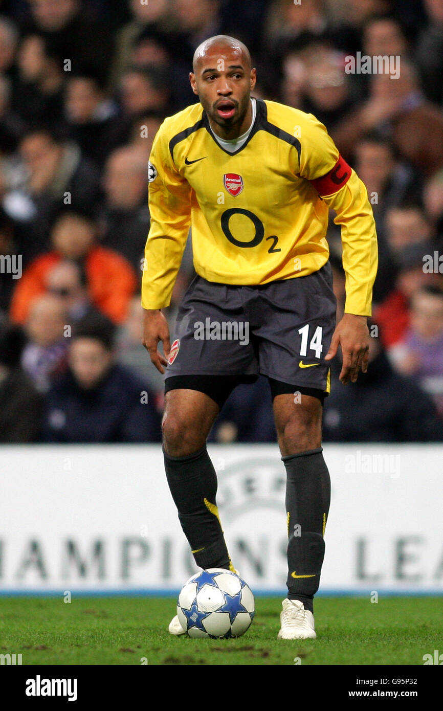 Santiago bernabeu thierry henry hi-res stock photography and images - Alamy