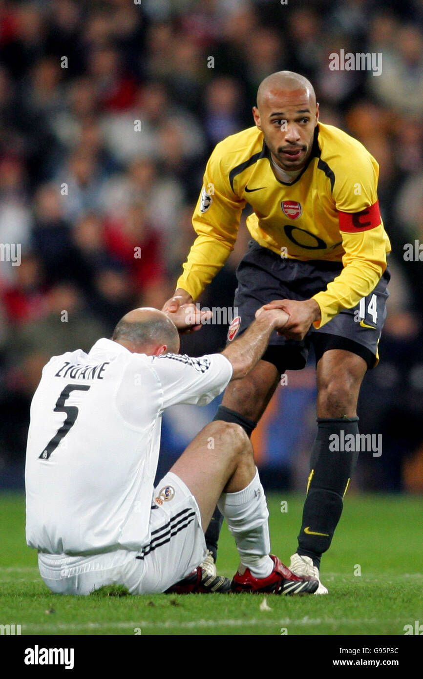 Soccer - UEFA Champions League - Round of 16 - First Leg - Real Madrid ...