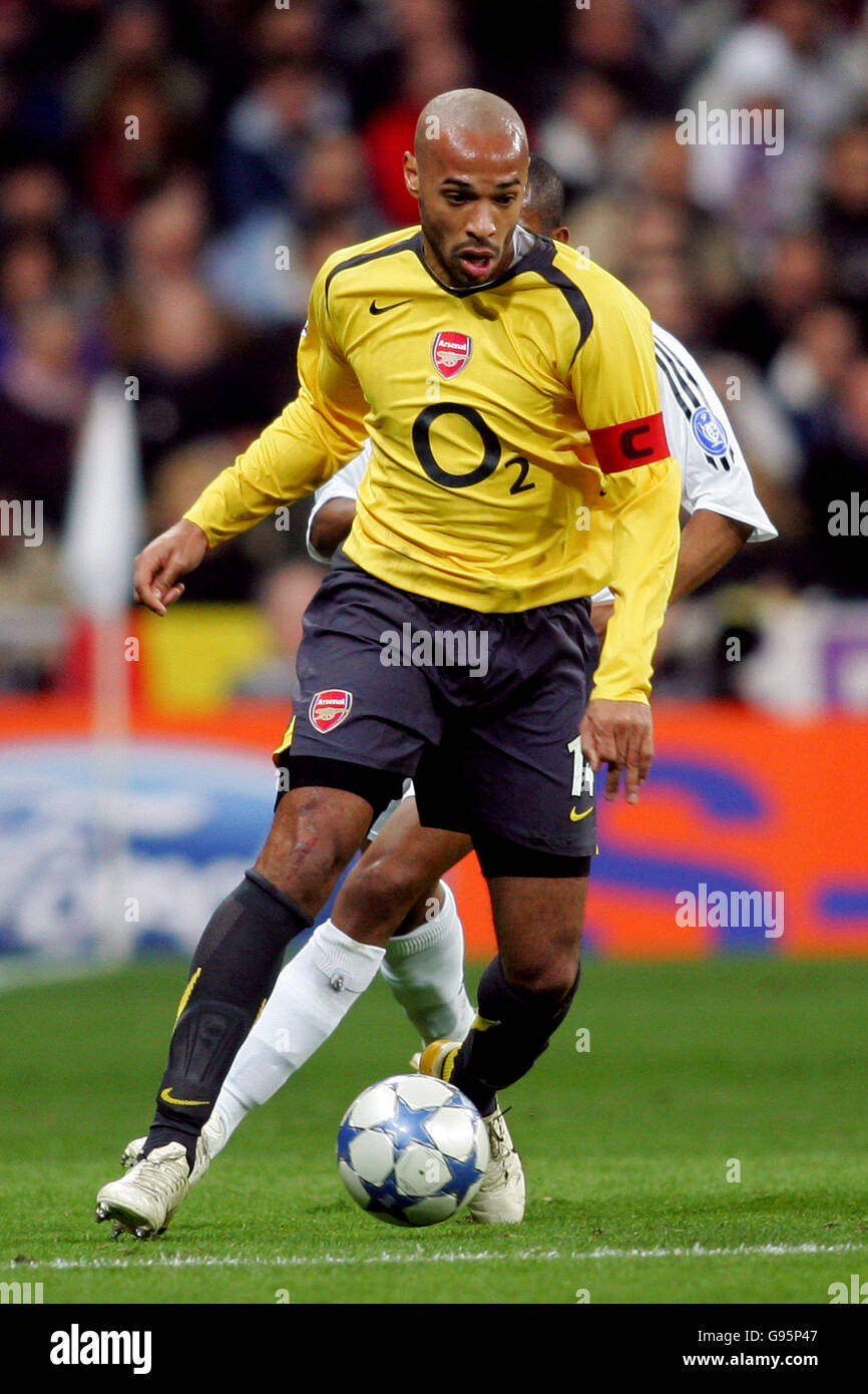 Santiago bernabeu thierry henry hi-res stock photography and images - Alamy