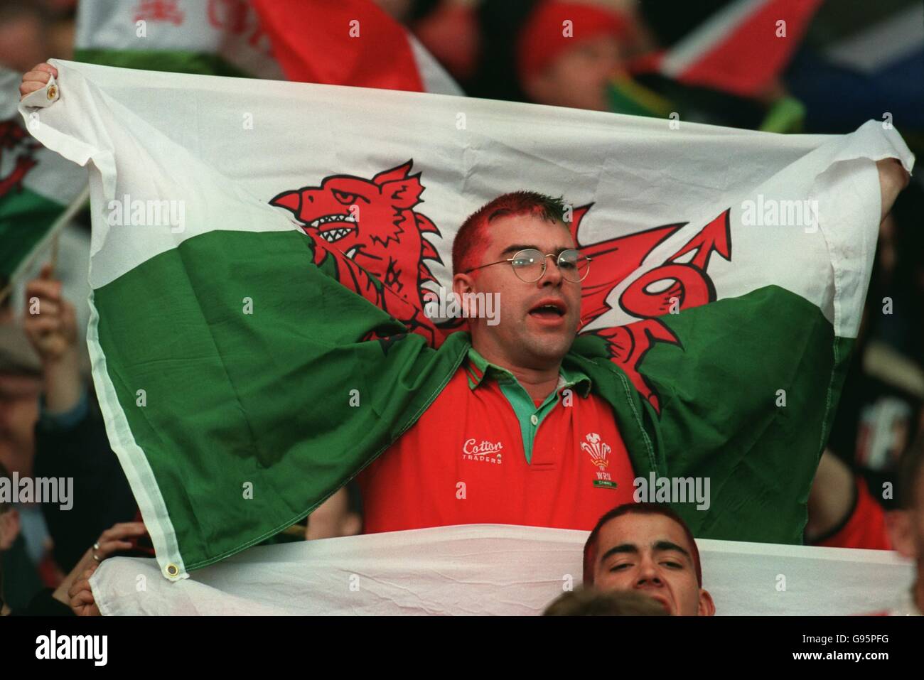 Welsh fan at wembley cheers his country on hi-res stock photography and ...