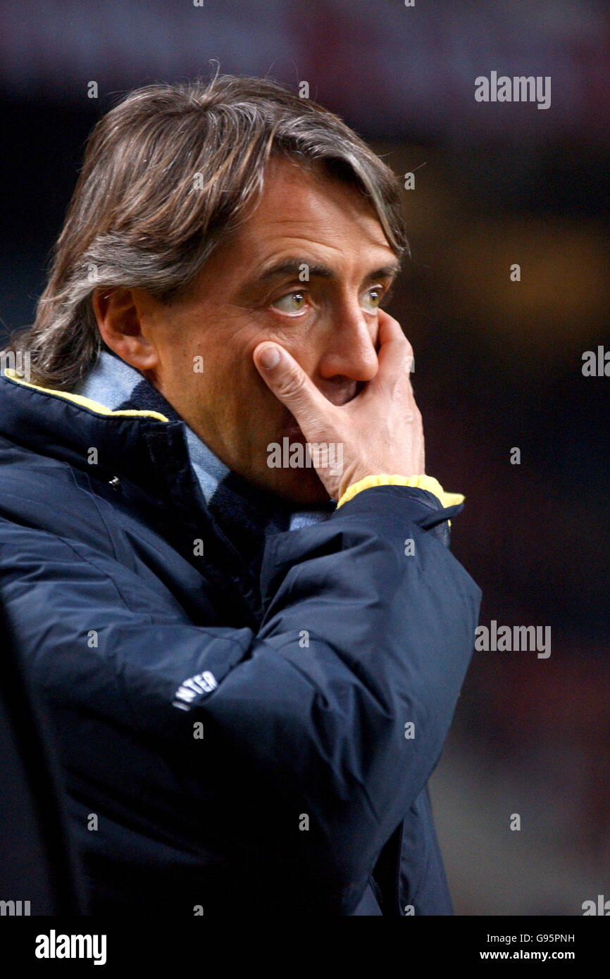 The inter coach roberto mancini hi-res stock photography and images - Alamy