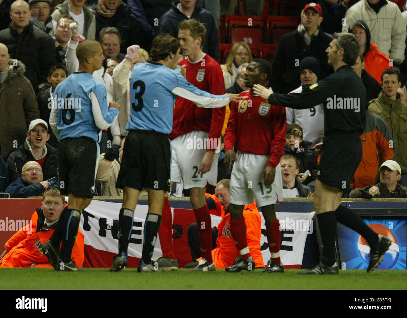 Englands Peter Crouch R High Resolution Stock Photography and Images ...