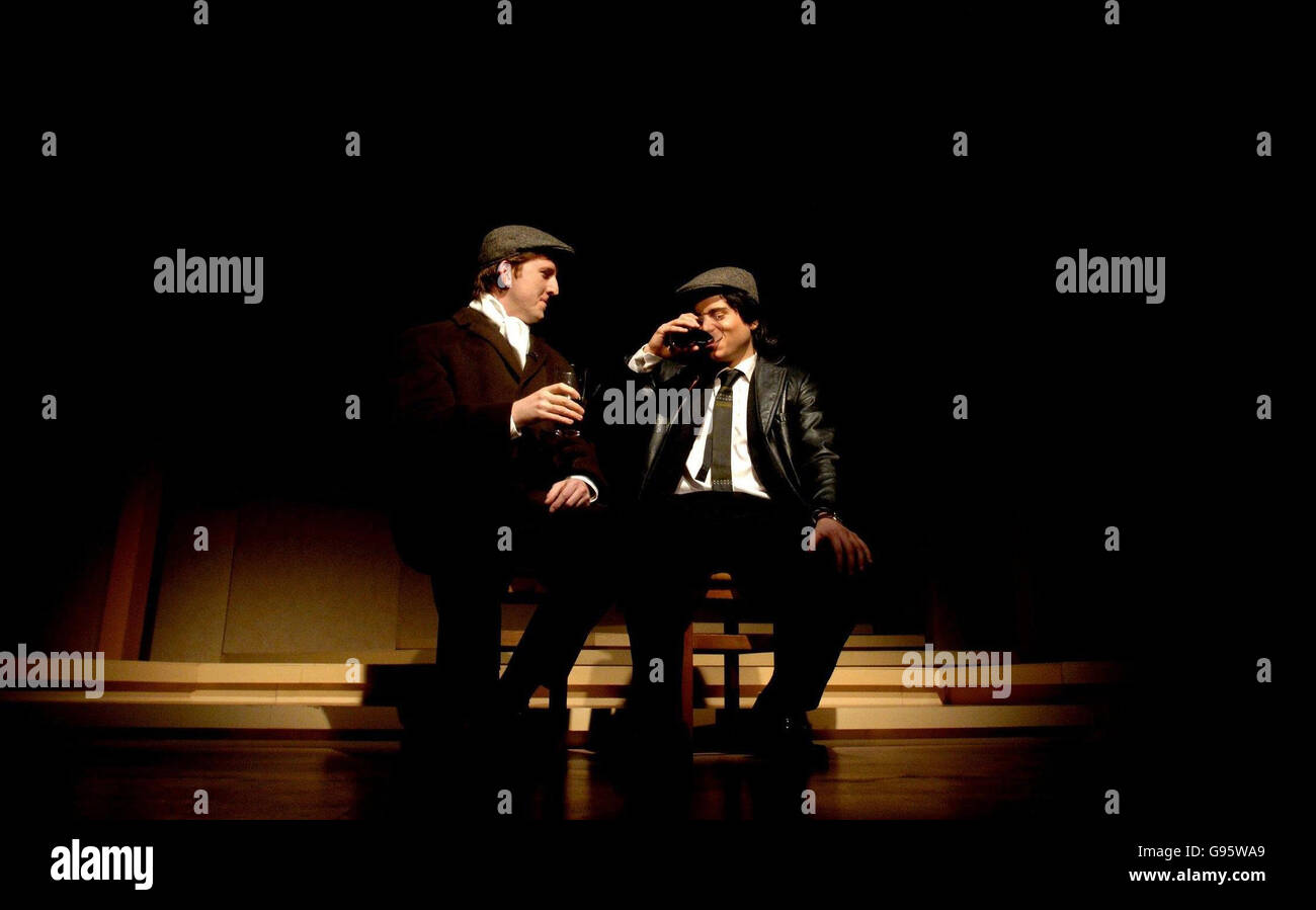 Peter cook dudley moore pete hi-res stock photography and images - Alamy