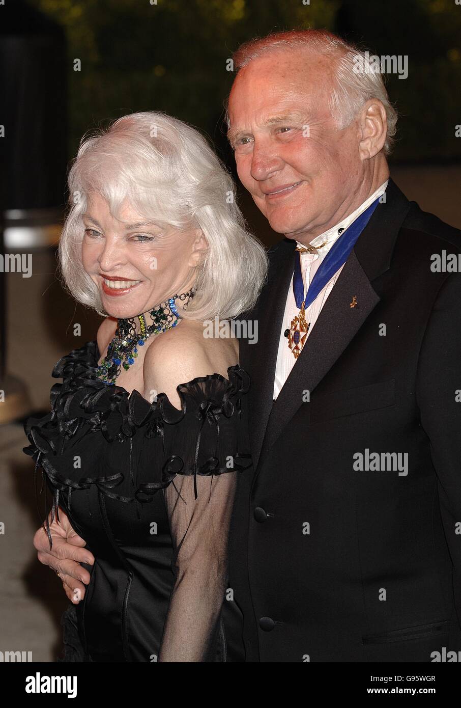 Buzz Aldrin and his wife Lois arrive on the red carpet Stock Photo - Alamy