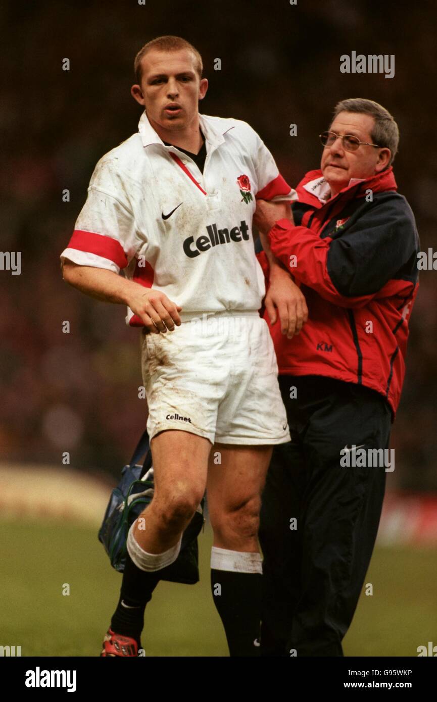The england rugby team physio hi-res stock photography and images - Alamy