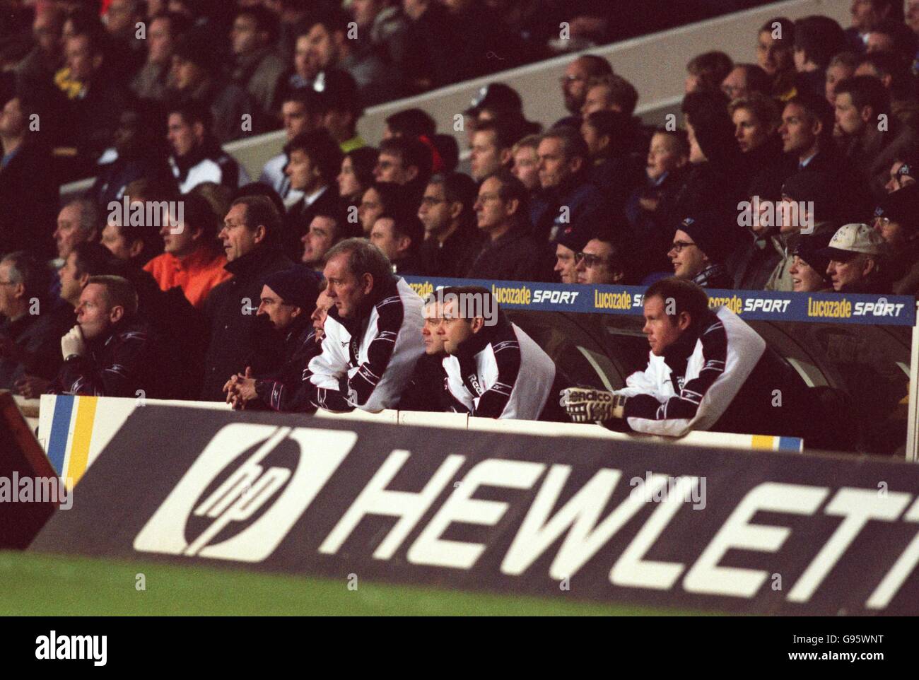 The liverpool bench look on hi-res stock photography and images - Alamy