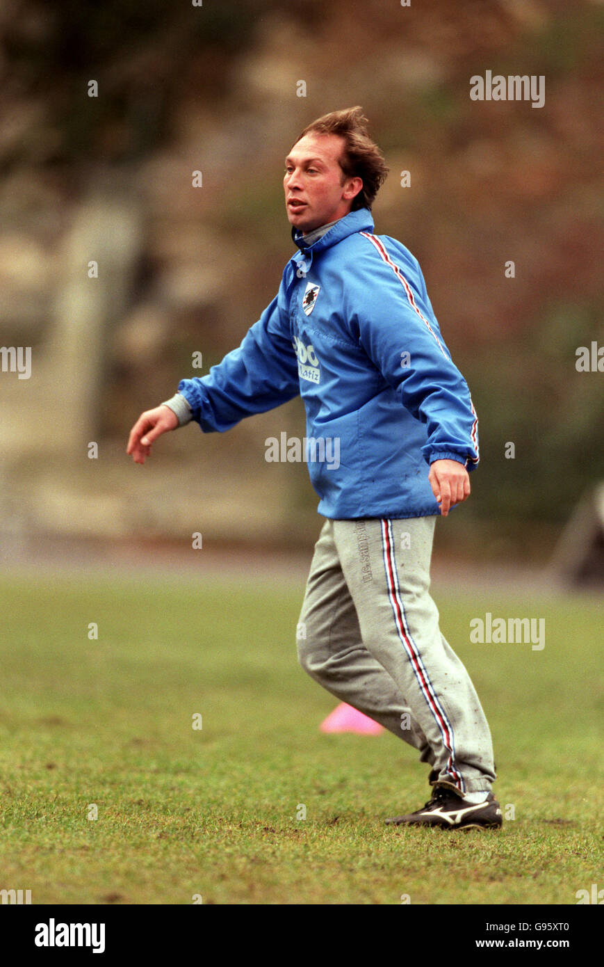 David platt sampdoria hi-res stock photography and images - Alamy