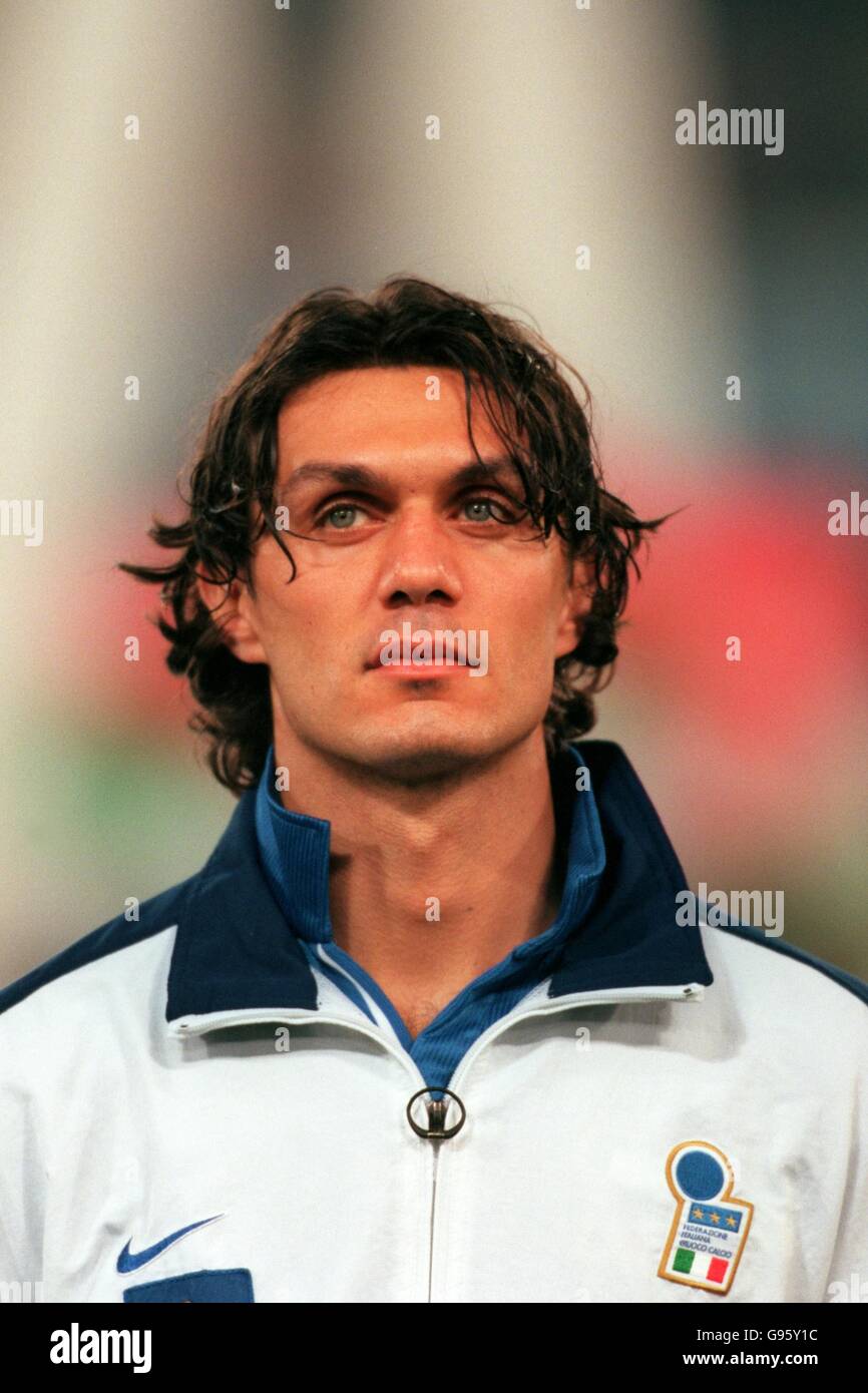 Soccer - Italian Federation Centenary Match - Italy v FIFA World Stars ...