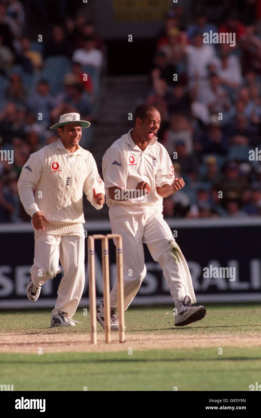 Cricket: England v Australia:4th test 4th day Melbourne Cricket Ground ...