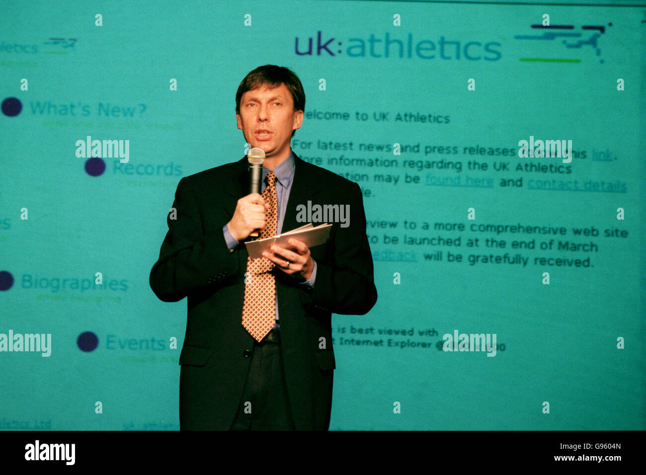 Uk athletics chief david moorcroft hi-res stock photography and images ...