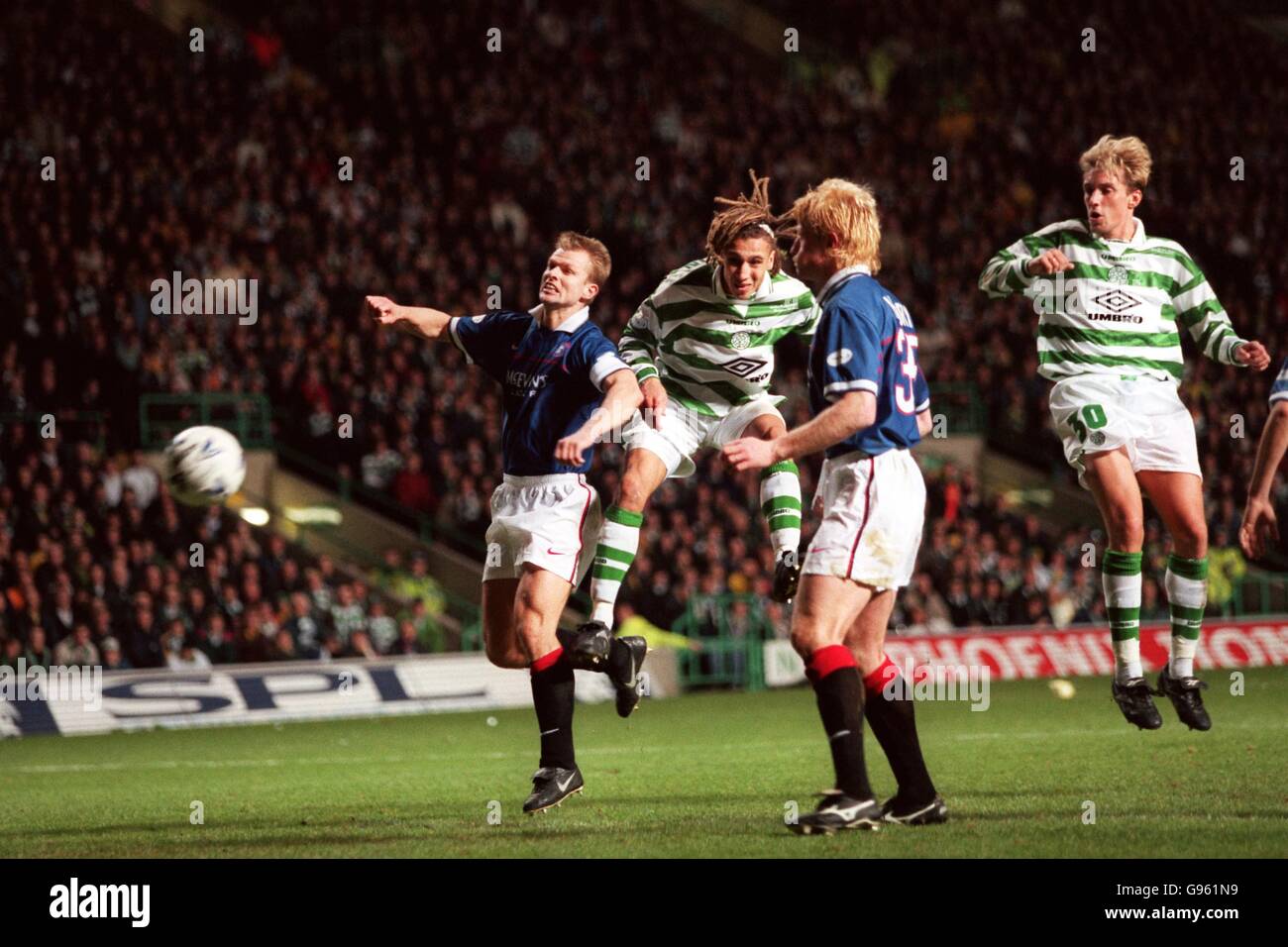 Celtic v rangers old hi-res stock photography and images - Alamy